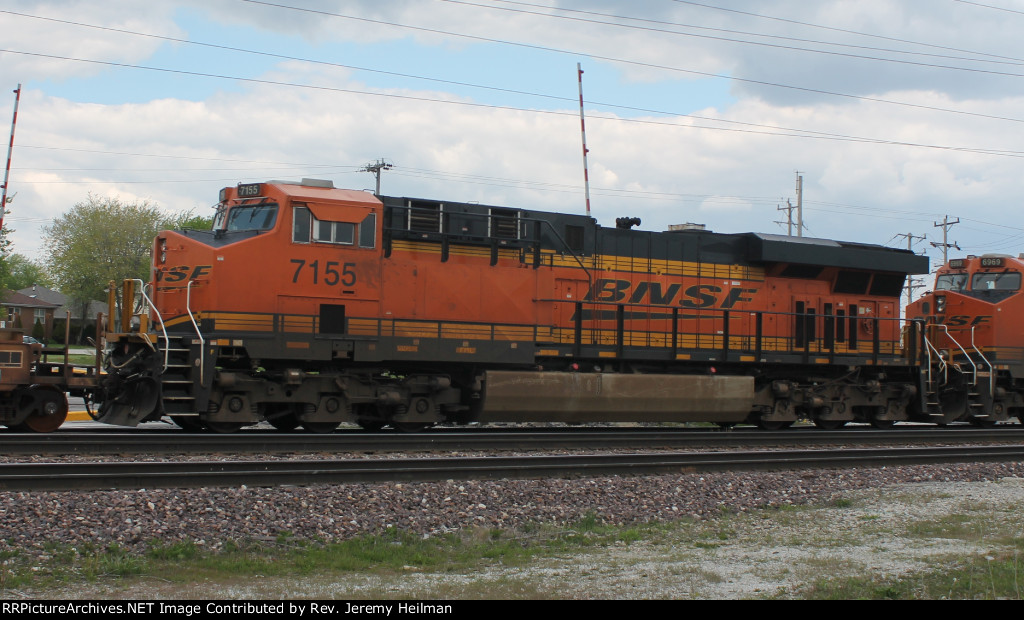 BNSF 7155 (2)